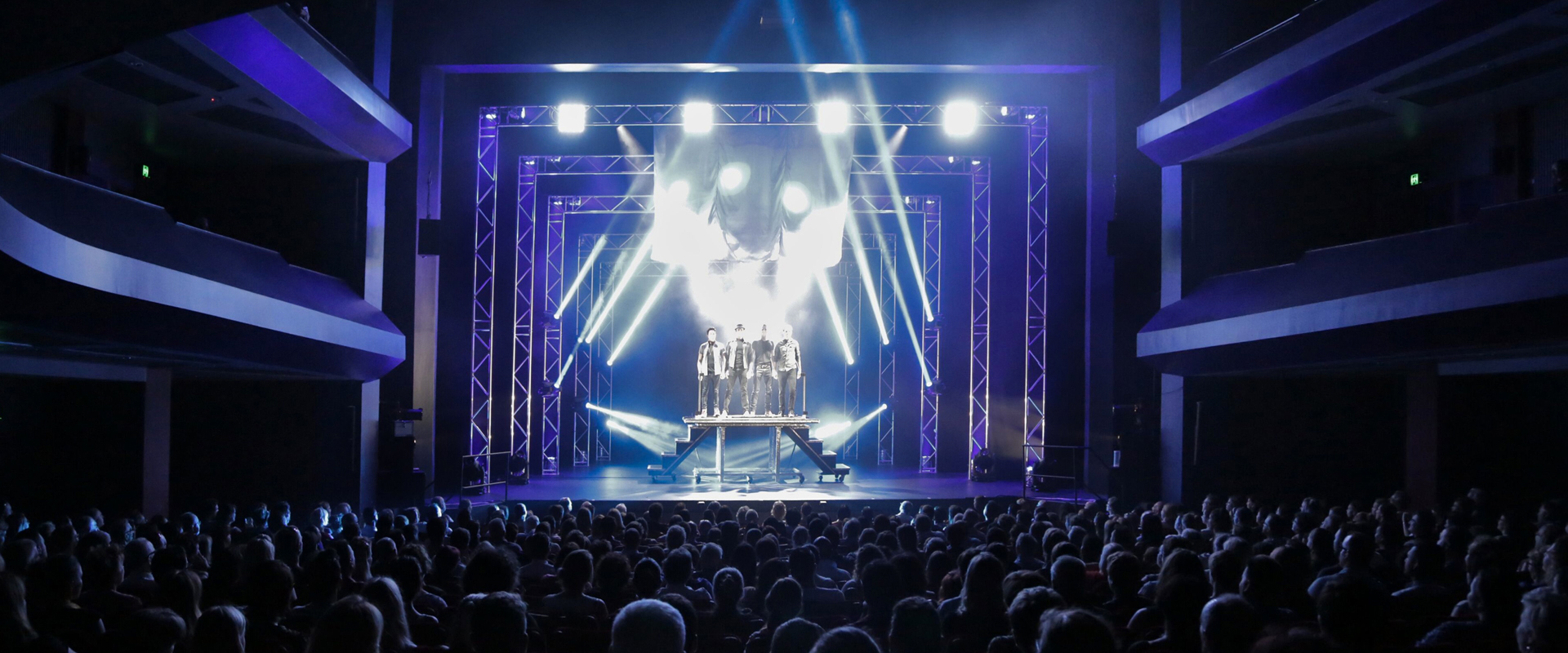 Illusion Projects INC | Stage Set & Props - Exhibits & Attractions ...